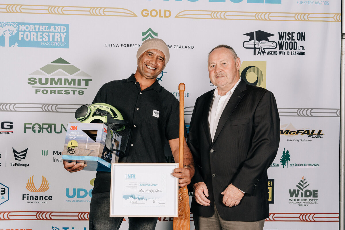 Tree Faller Excellence – Edward (Blue) Llyod | Forest Industry ...