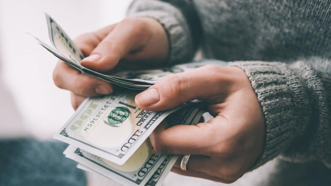 Cash Flow Management Tips for Small Businesses | Bing Bong
