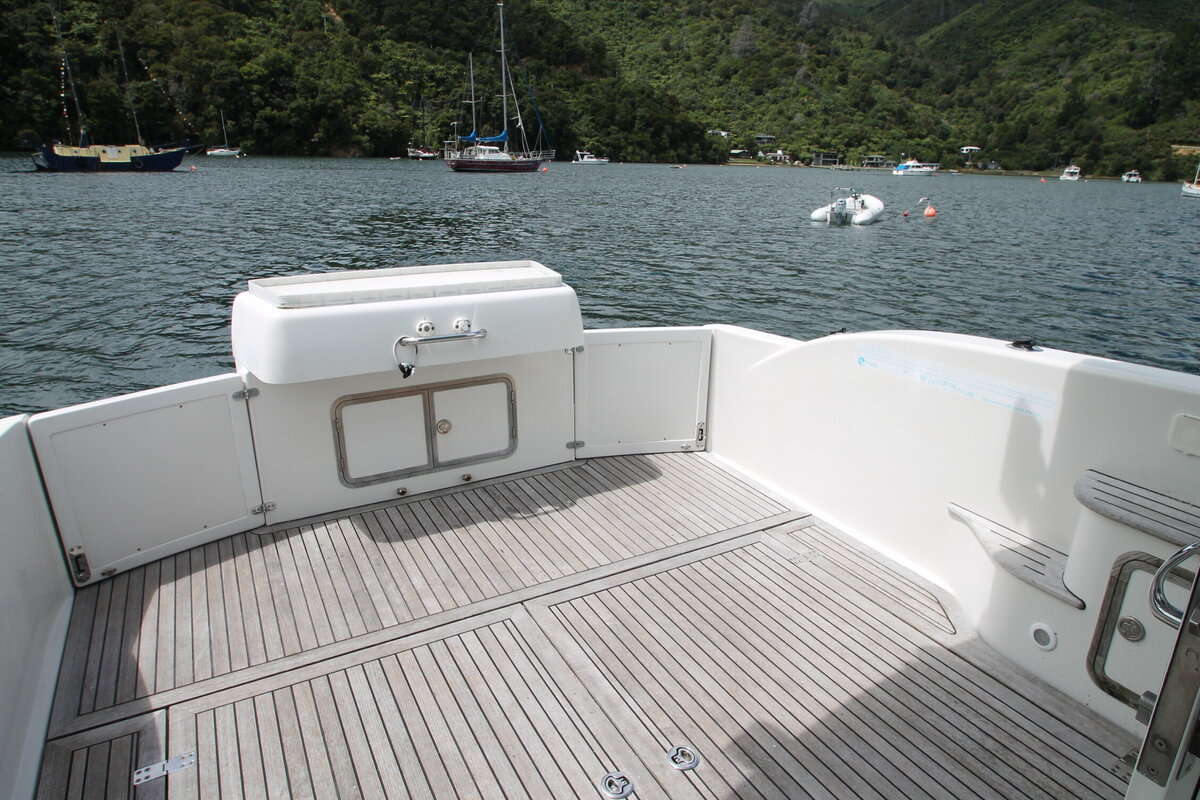 RAYGLASS LEGEND 4000 | SOLD | NORTH TO SOUTH BROKERS