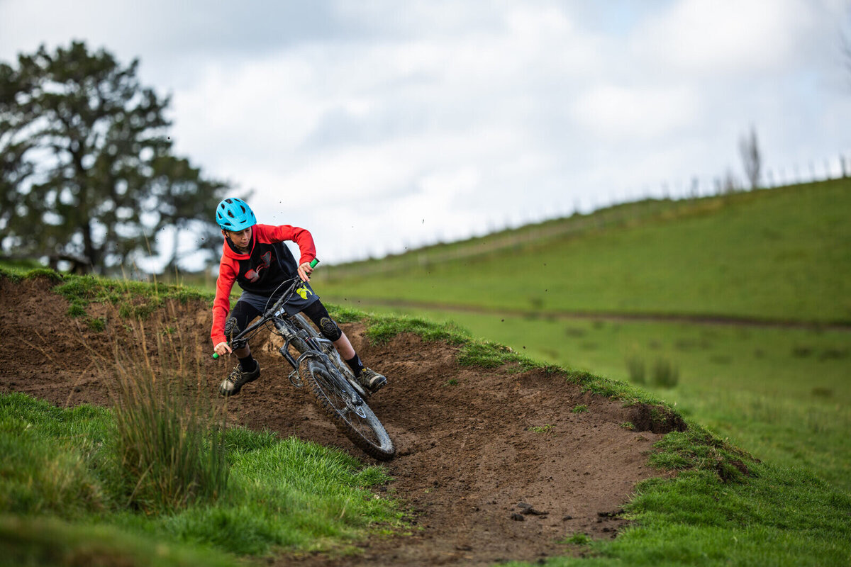 Revolution Bikes DH Race | Ranui Farm Park