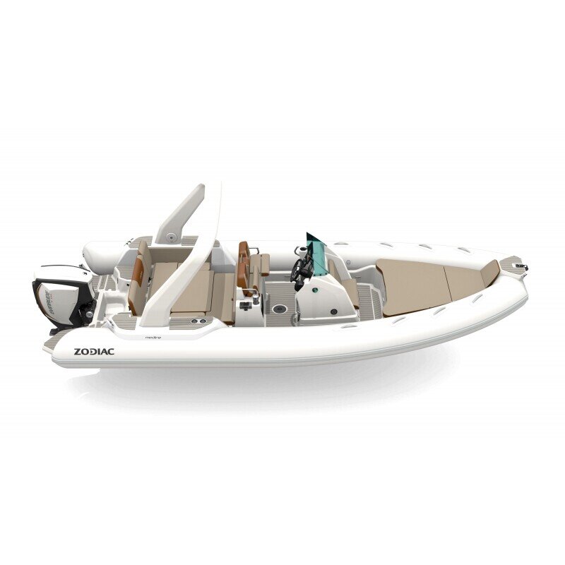 Zodiac Medline 7.5 | Family Boats