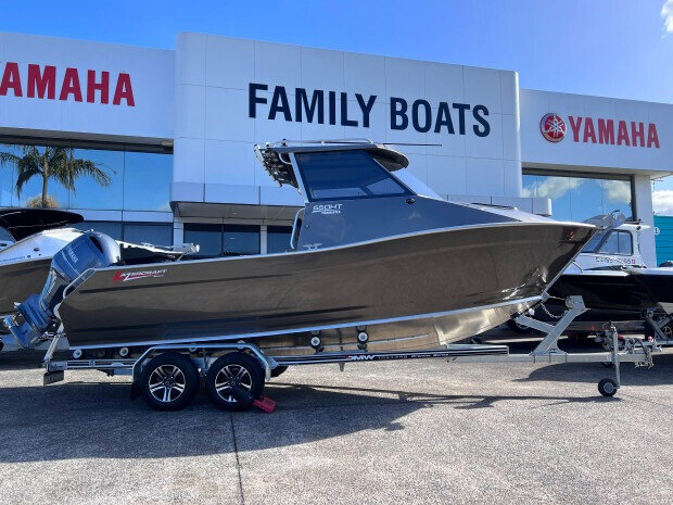 Lazercraft 650 Fishmaster HT | Family Boats
