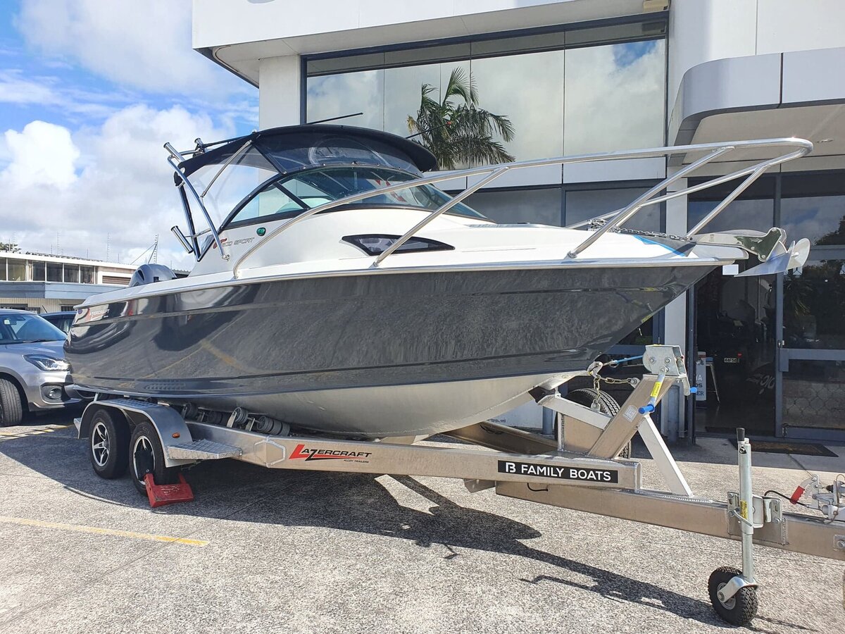 Lazercraft 600 GT | Family Boats
