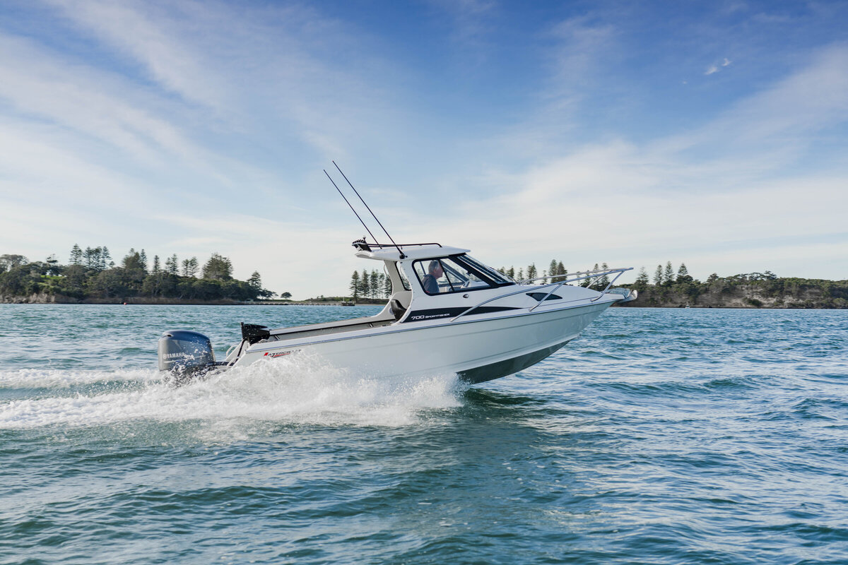 Lazercraft 700 Sportfisher HT | Family Boats