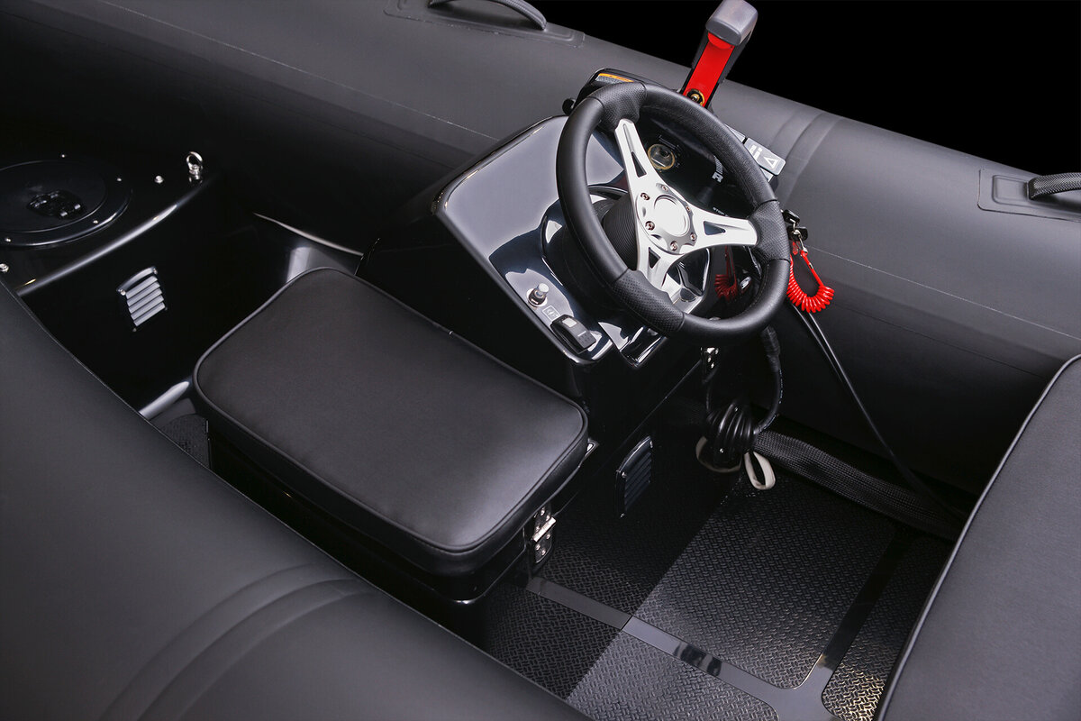 Brig Falcon Tender 360 | Family Boats