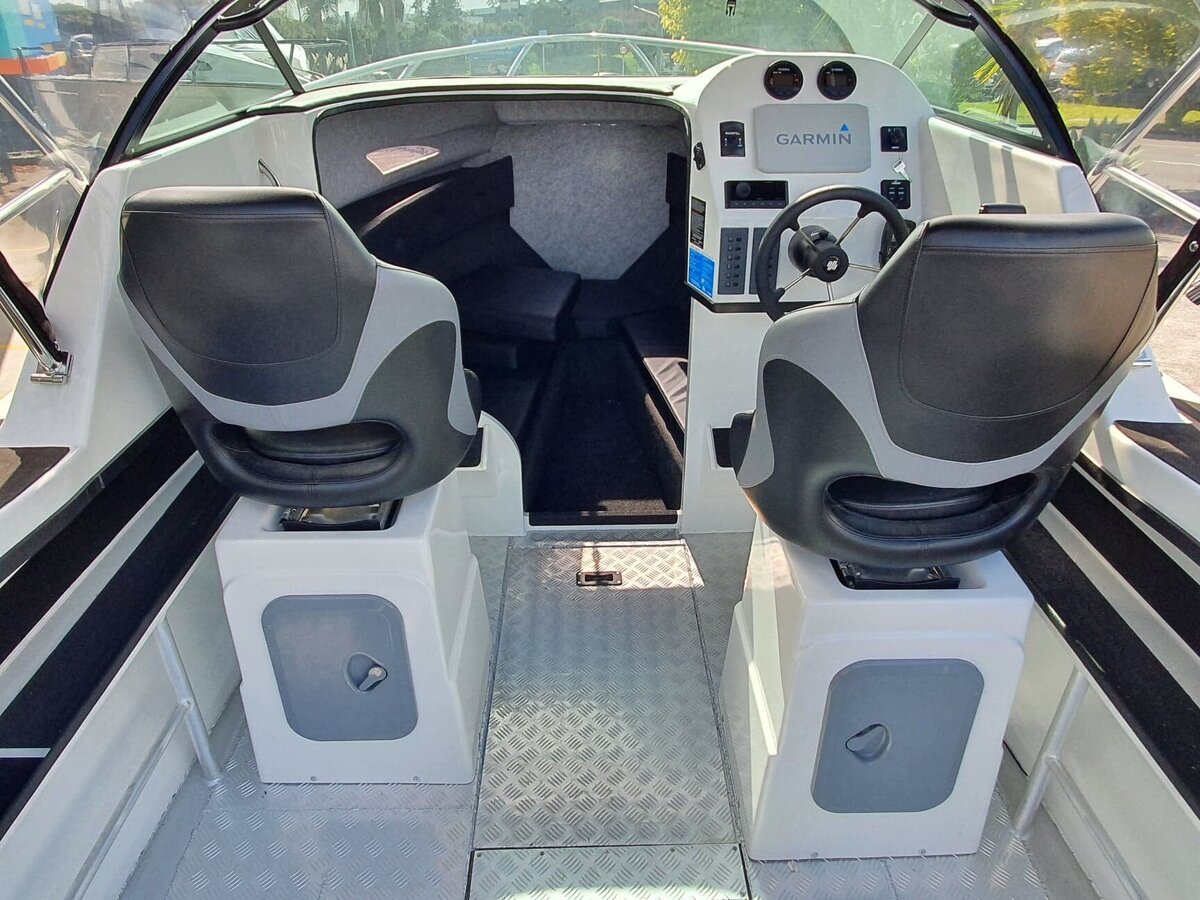 Lazercraft 600 GT | Family Boats