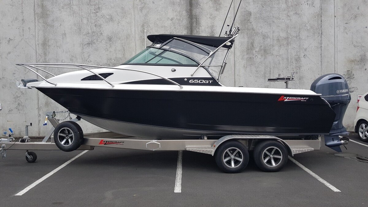 Lazercraft 650 GT | Family Boats