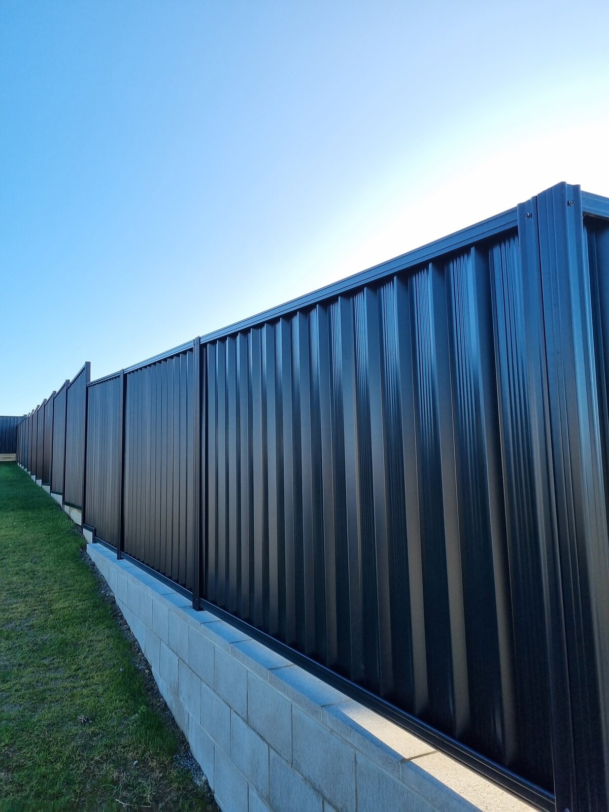 Residential & Commercial Fencing | Fanatix Fencing