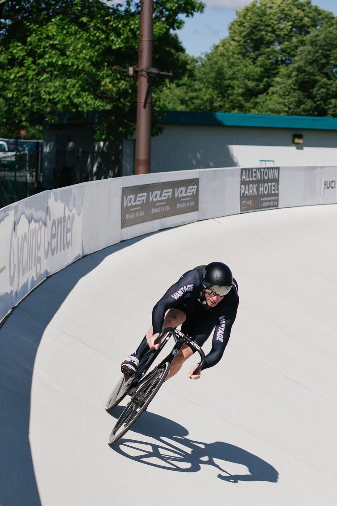 Sam Dakin | NZ Track Cyclist | Entrepreneur | Speaker | Sam Dakin