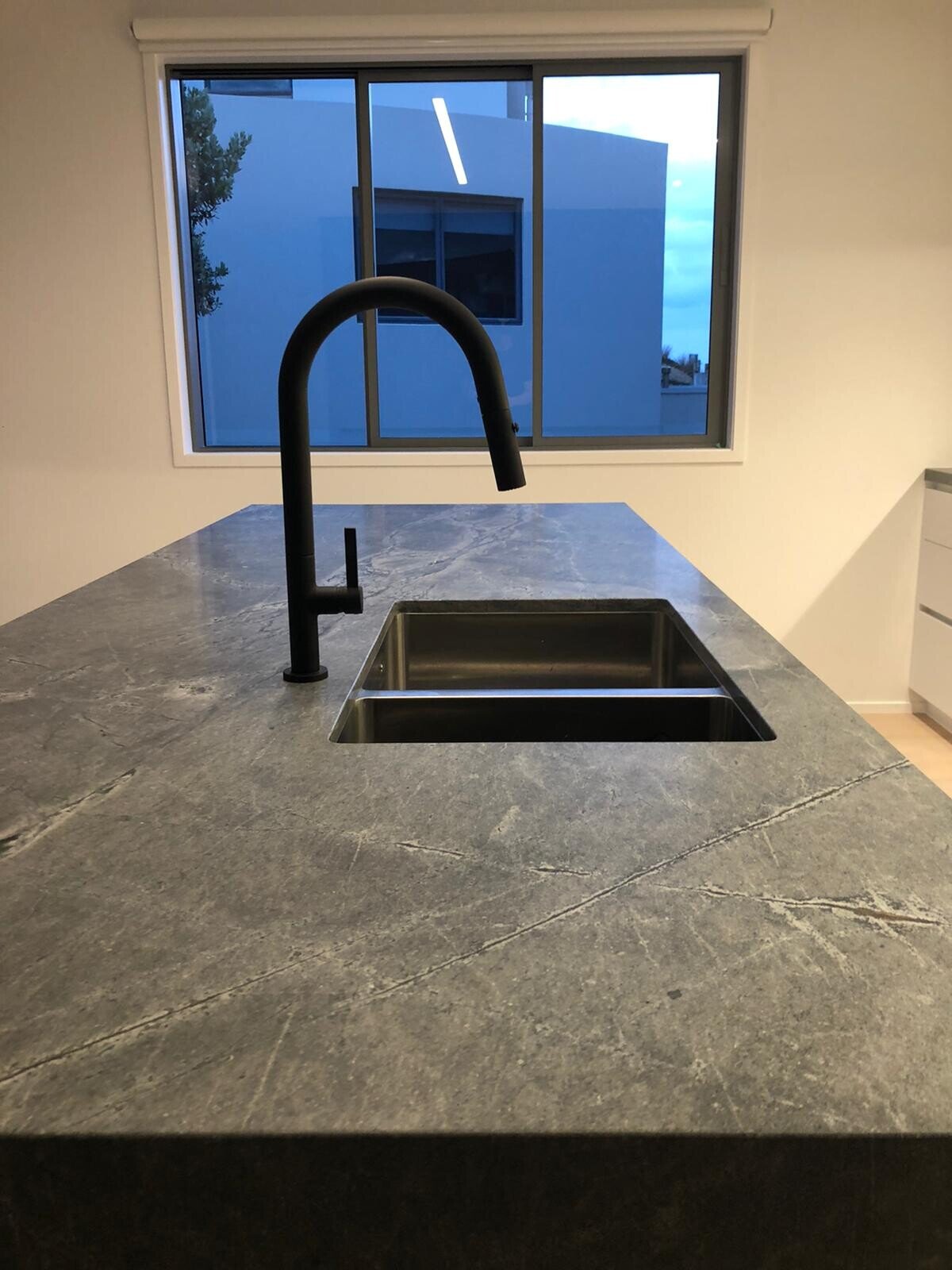 Get Inspired - Beautiful Kitchen Benchtop Ideas | Love My Kitchen Benchtop