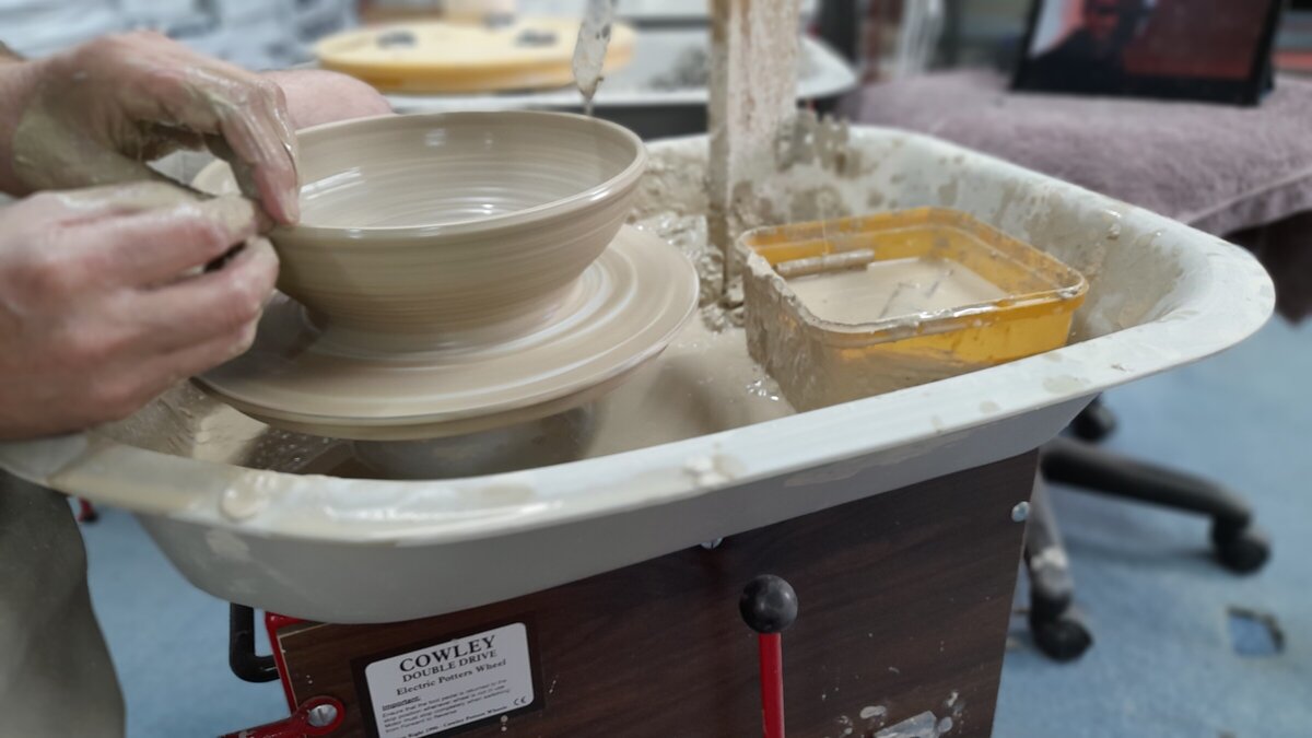 Pottery Lessons - join me for a fun, relaxed pottery experience ...