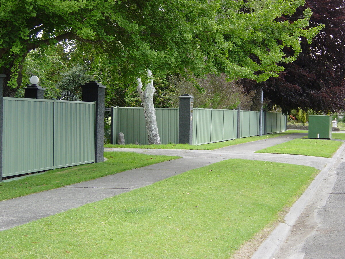 Boundary Fencing | Moduline Fencing