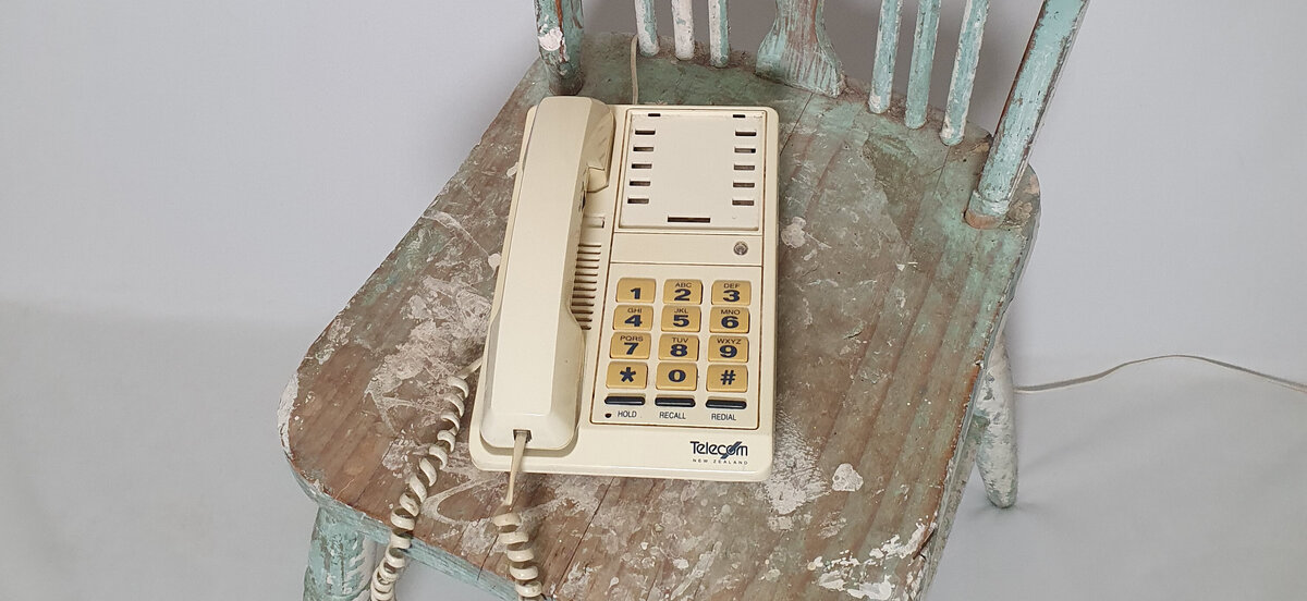 Contact Retro Rummage: Your Vintage & Retro Fashion Finders