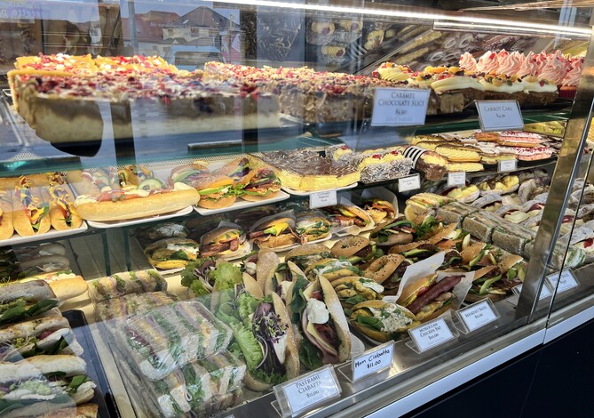 Bakery and Cafe Lower Hutt | Janus Bakkerij