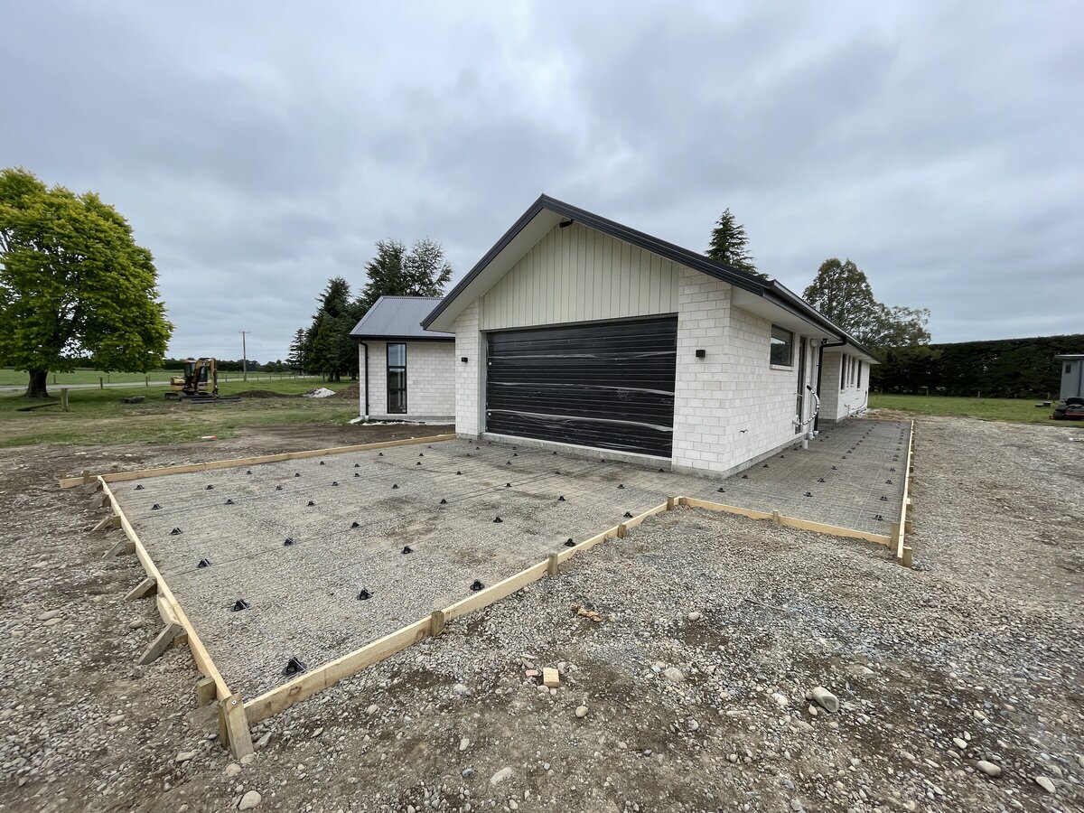 LBP Building.Pole Sheds.Renovations.Excavation.Landscaping | Southern ...