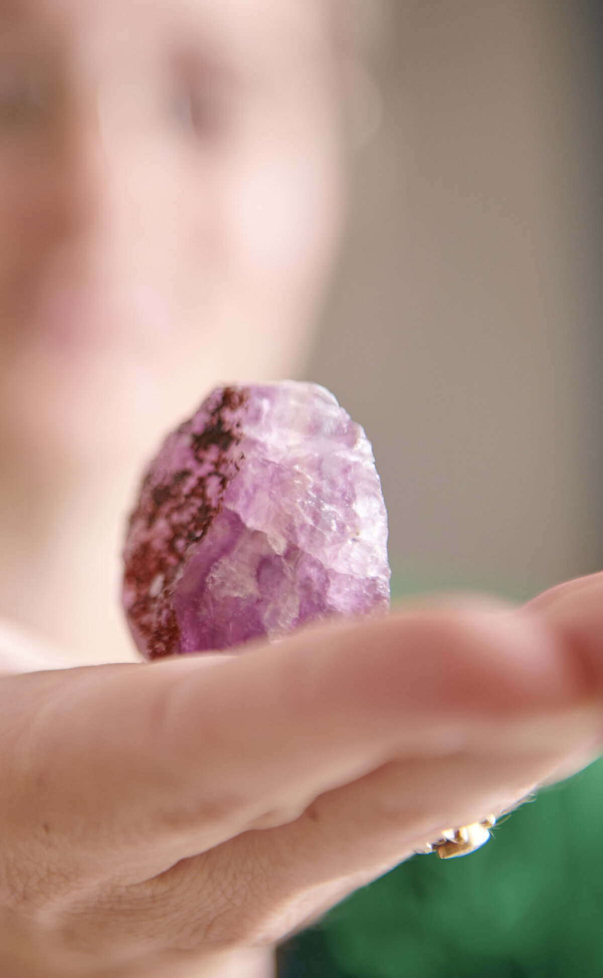 Readings with Sarah | Sarah Whale Psychic Medium