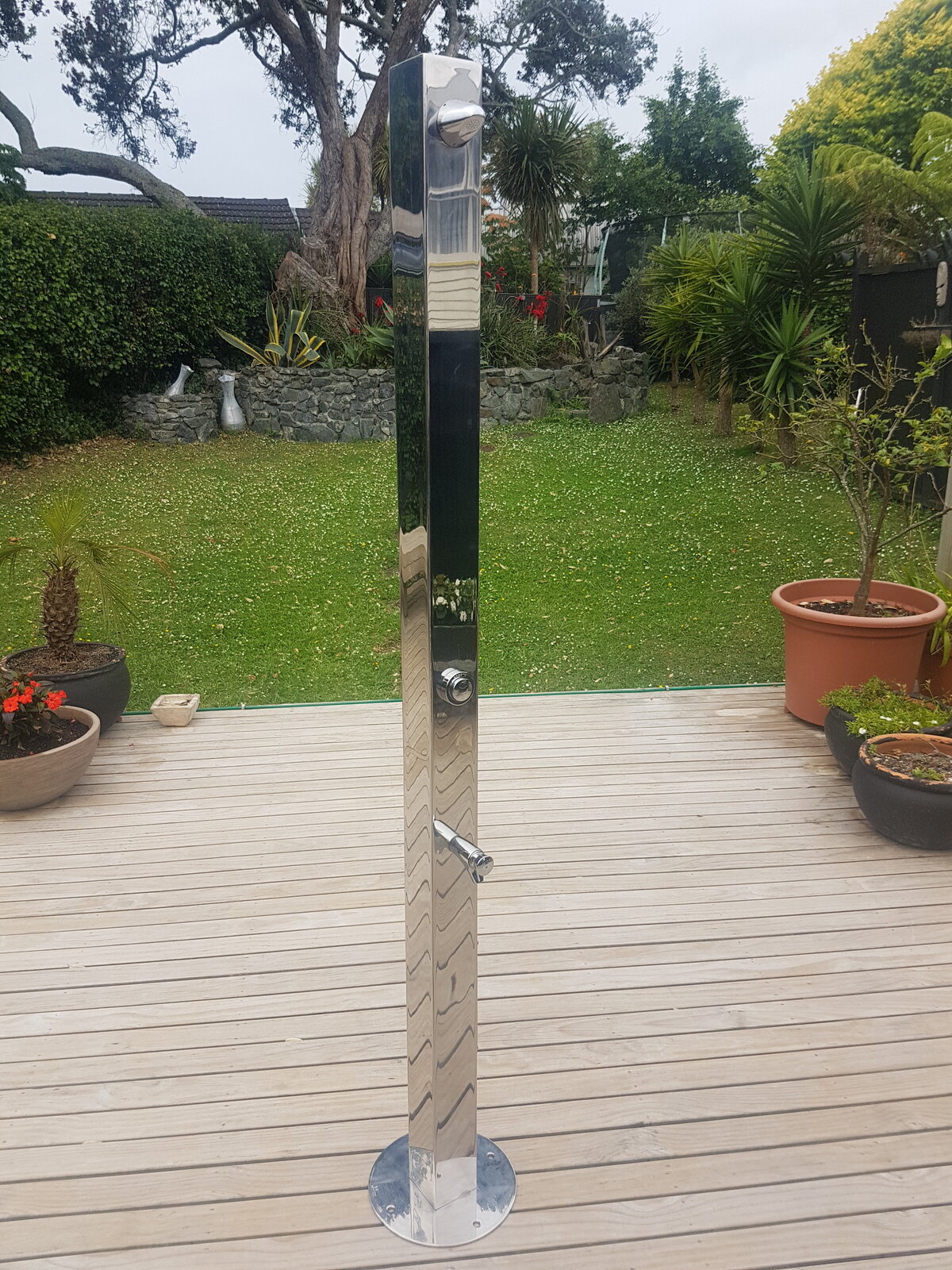 Outdoor Shower Towers | Filters and Fountains