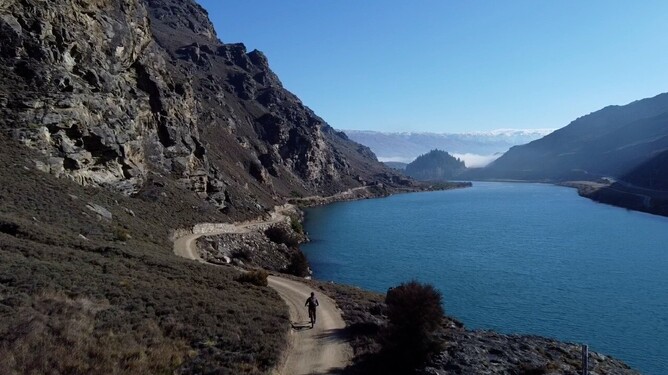 Lake Dunstan Trail | Pacific CYCLE Tours