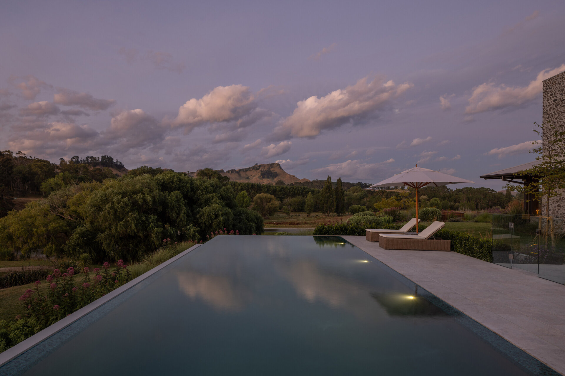 Aaron Bell-Booth Limited | Aaron Bell-Booth