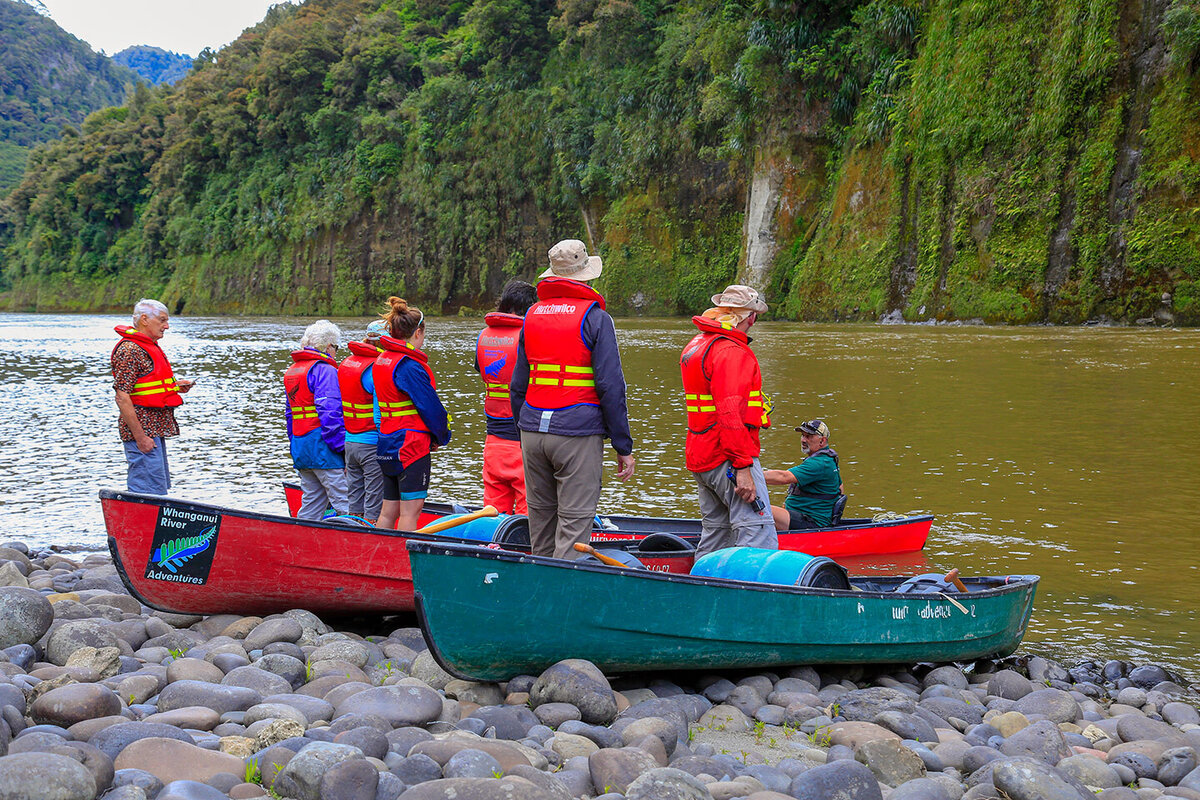 Onedayer Adventure - Jet boat and canoe tour | Whanganui River Adventure