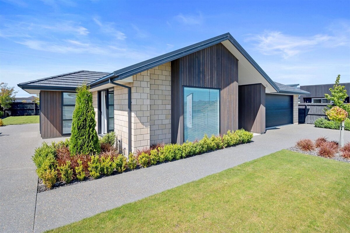 Peter Ray Homes | Four Bedroom Homes