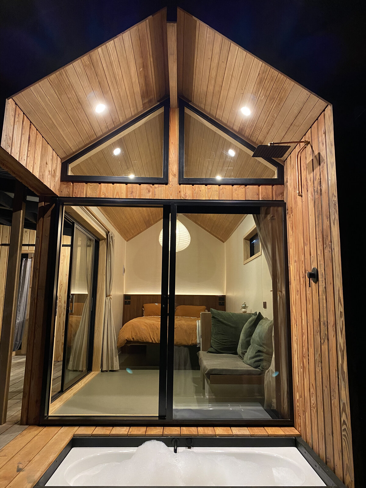One Bedroom, Single Storey Tiny Home | Raglan Tiny Homes