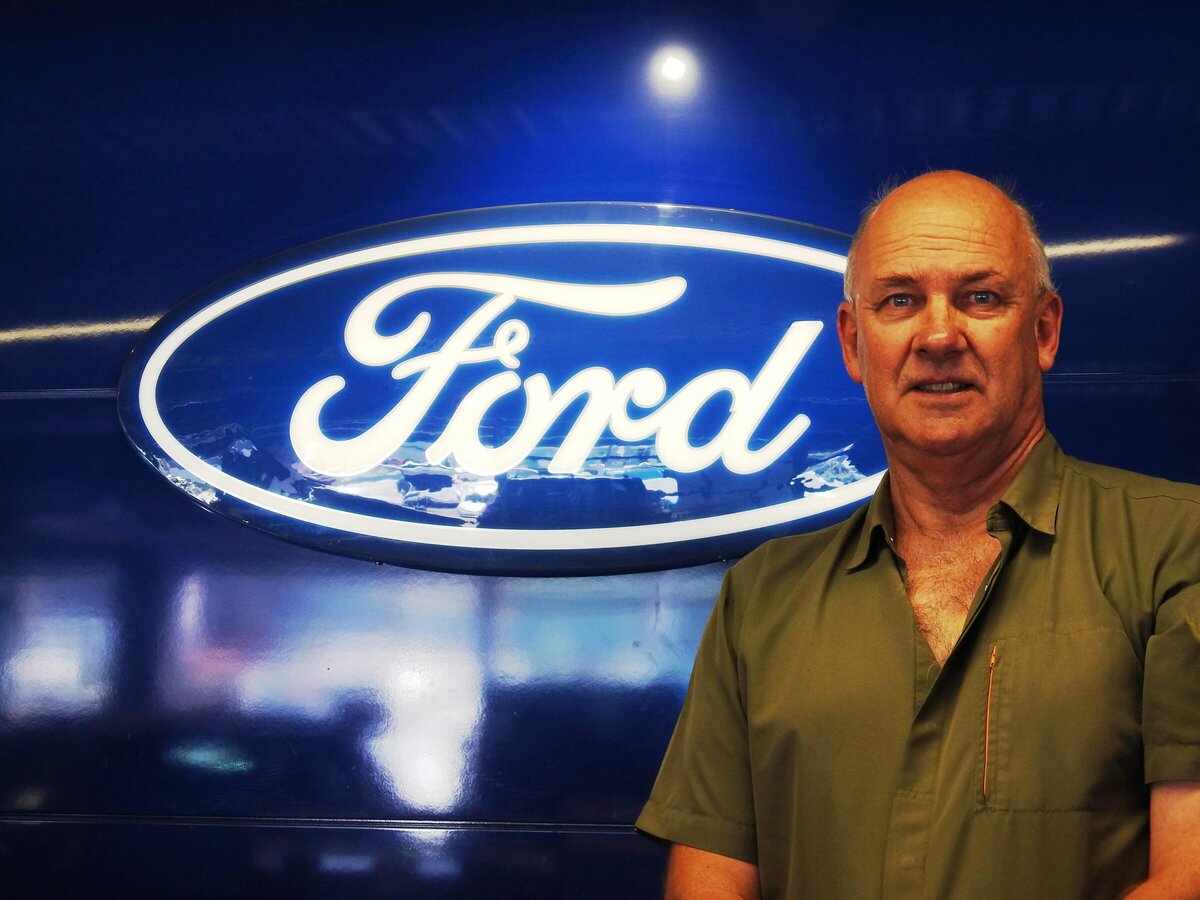 Ford New Zealand Historian John Stokes | Ford in New Zealand Book