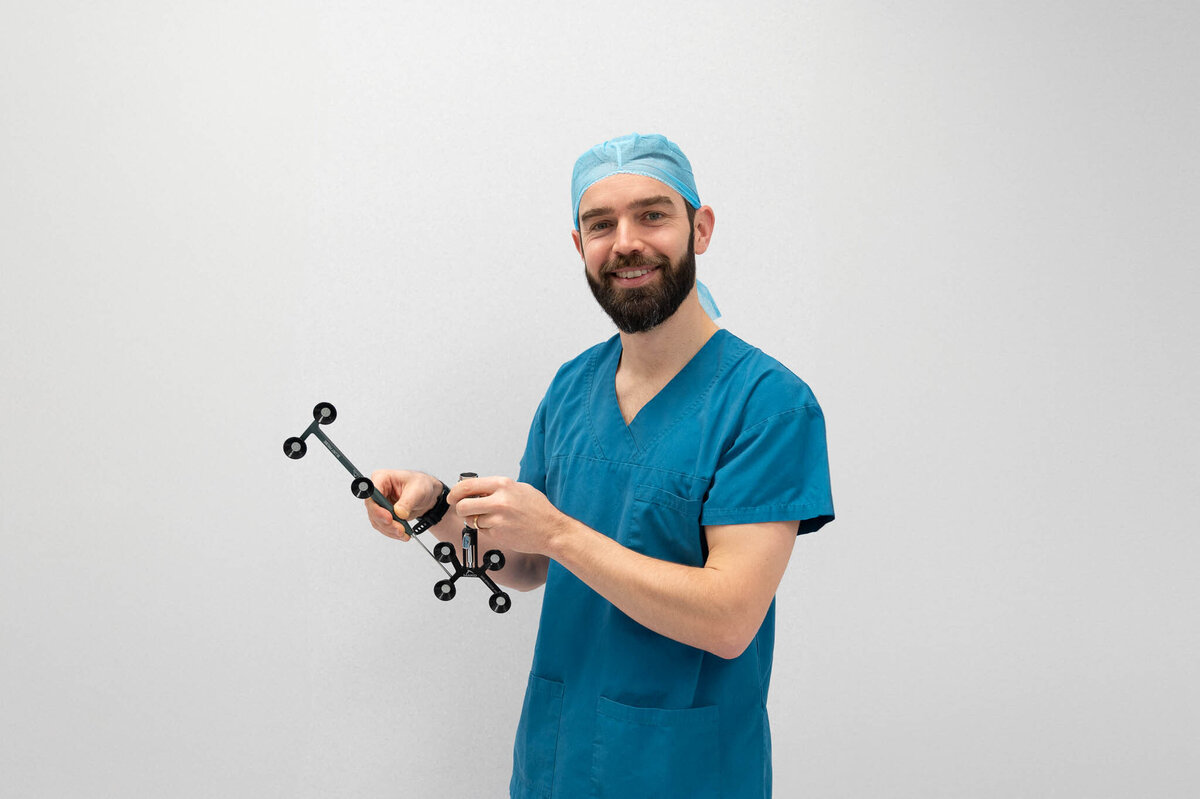 Robotic-Assisted TKA | Precision Knee Replacement Surgery | Hamish ...