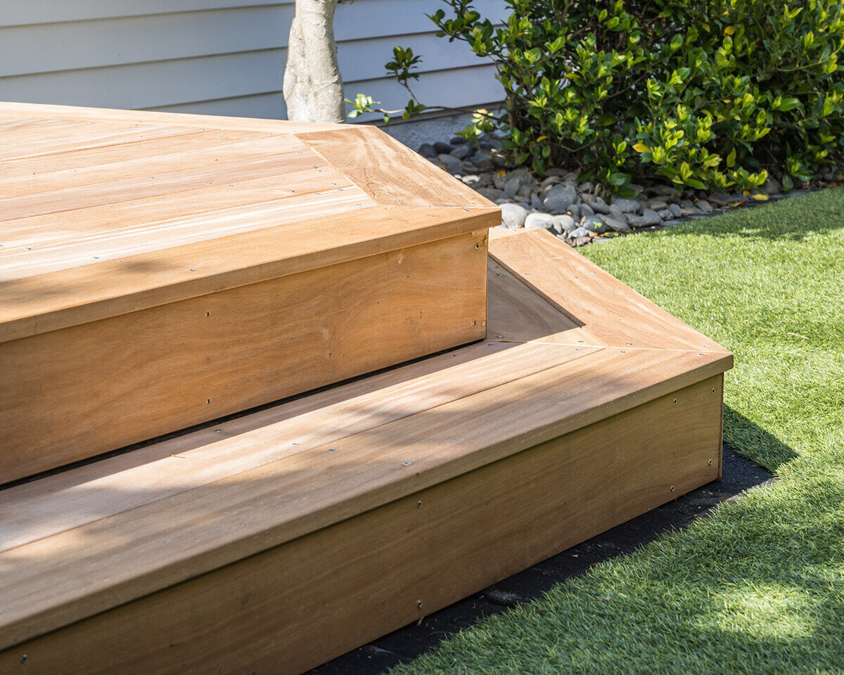 Hardwood Timber Decking Feature Projects | Tough Decks