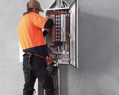 Commercial Electricians Hamilton | Electrical Company | Alectrics