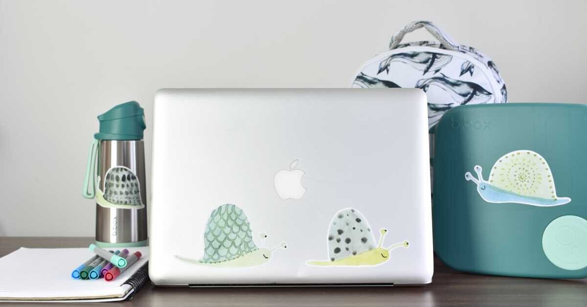 How to choose the perfect removable laptop stickers for back to school ...