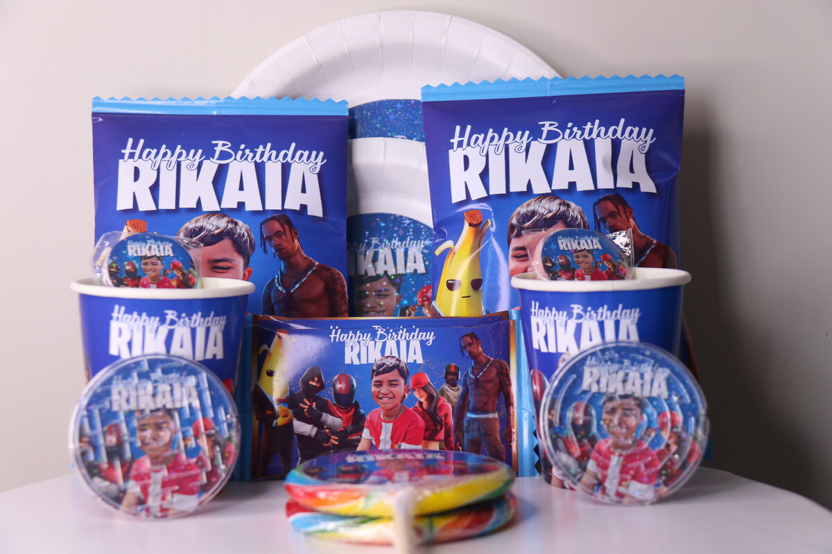 About Favour Station | The Favour Station