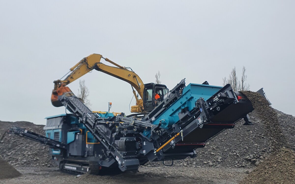 See our heavy duty, high capacity crushers for hire | Crush & Screen