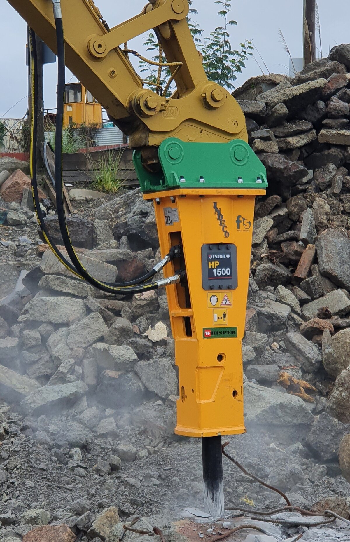 See Indeco hydraulic attachments range. Italian manufactured | Crush ...