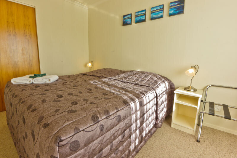 1 Bedroom Ground Floor (809) | Arrow Motel