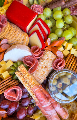 Graze and Glow | Auckland Grazing