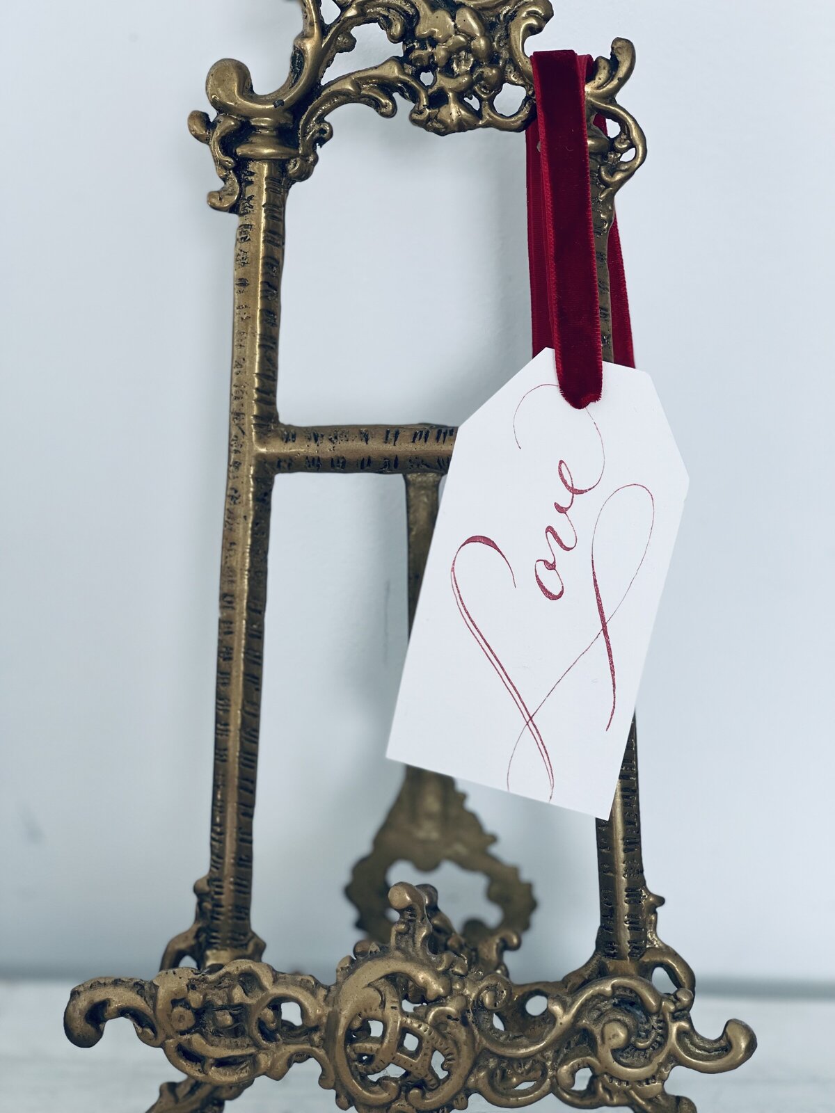 Be inspired with custom stationery and embellishments | The House of ...