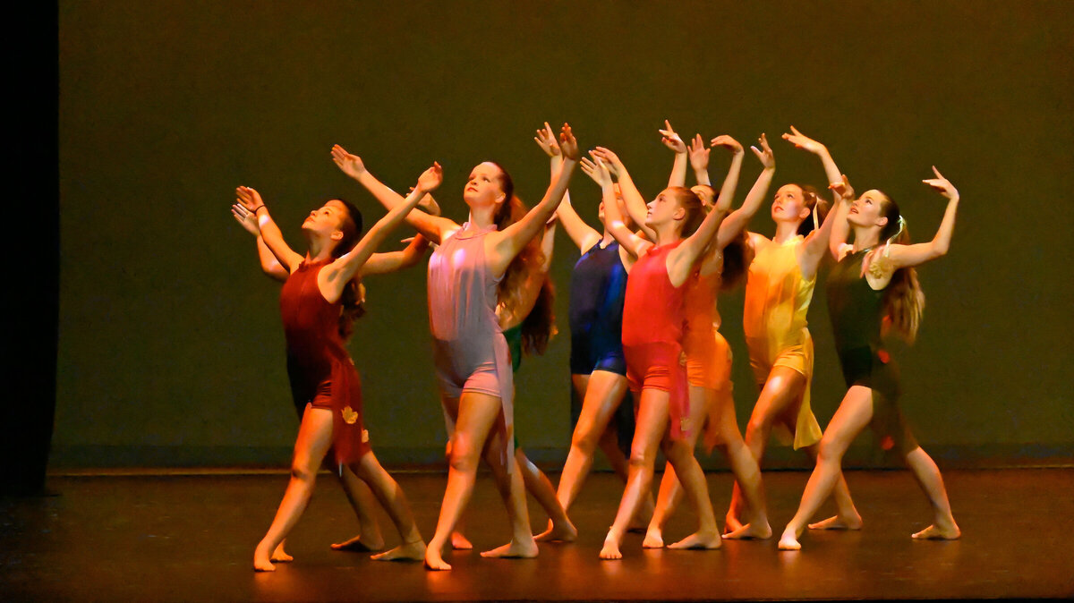 From studio to stage we teach the world to dance. | Love to Dance