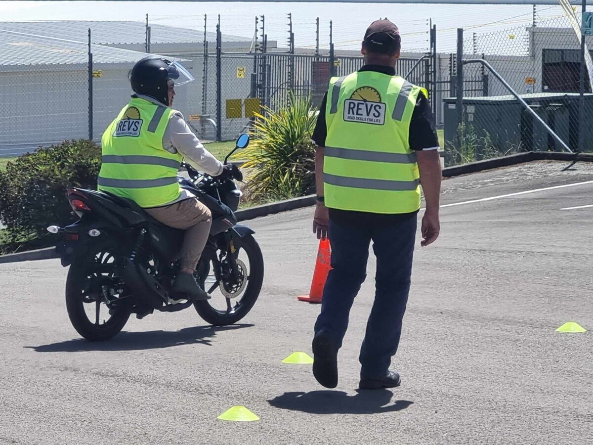 Basic Handling - Learner licence | Revs - Road Skills for Life