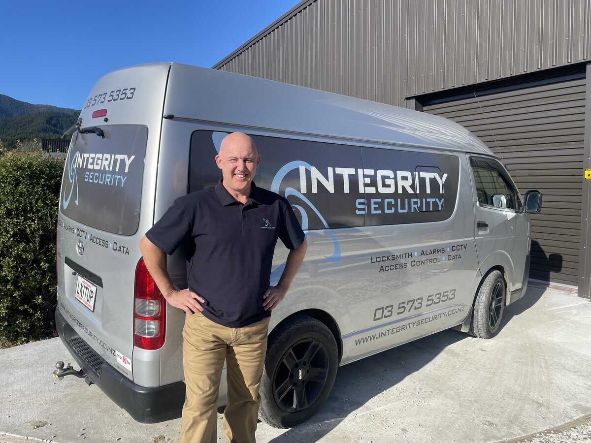 Master Locksmith & Security Services | Integrity Security