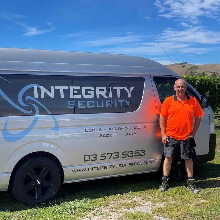 Locksmith & Security Specialists | Integrity Security
