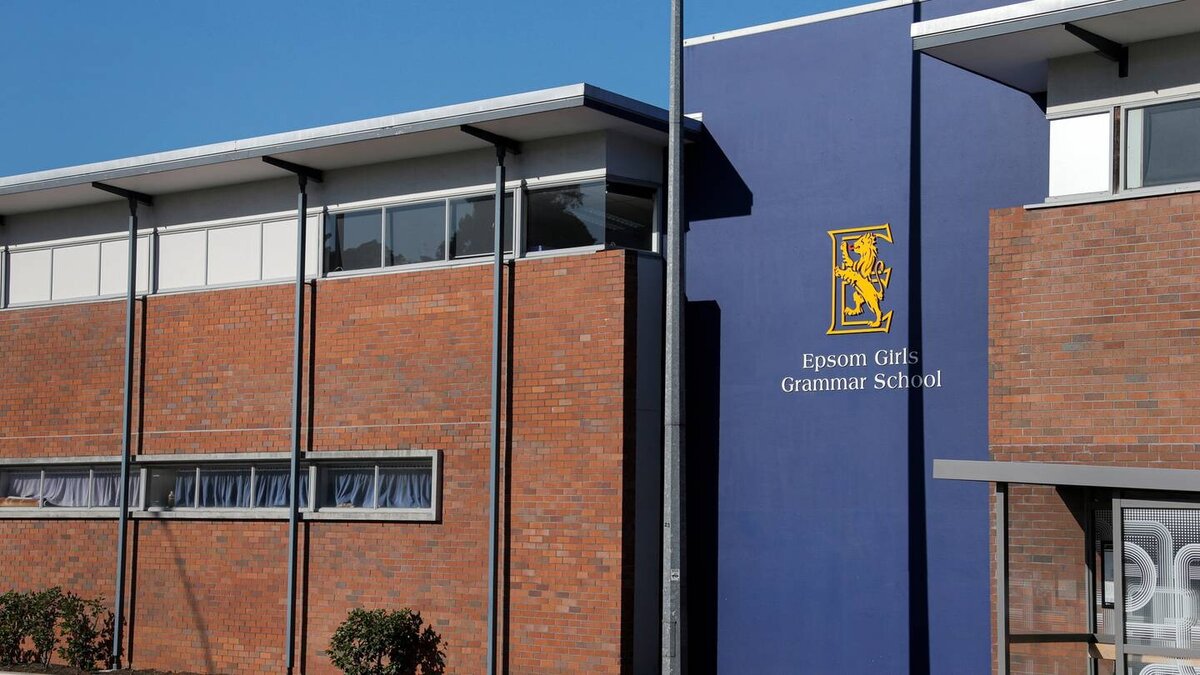 Māori students asked to perform karakia | Tangata Whenua Social Workers Association