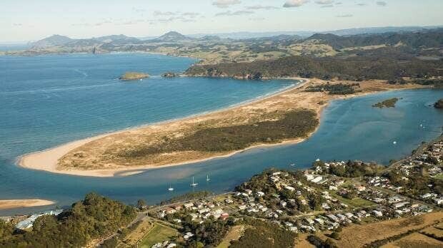 Glamping, ecotourism plan for prime Northland sandspit | Tangata Whenua ...
