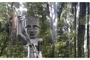 Whatonga sculpture disfigured by vandals | Tangata Whenua Social ...