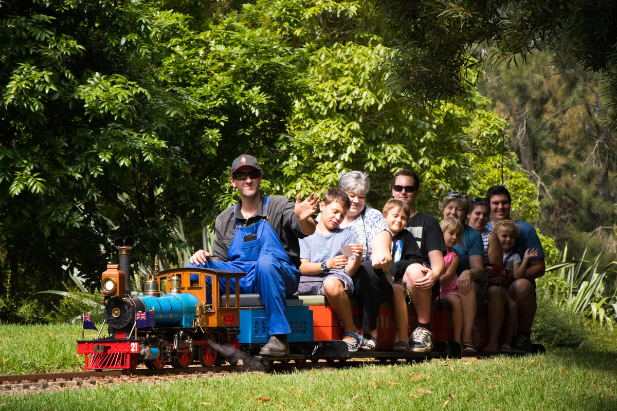 Hamilton Model Engineers Inc. | Miniature Train Rides in Hamilton
