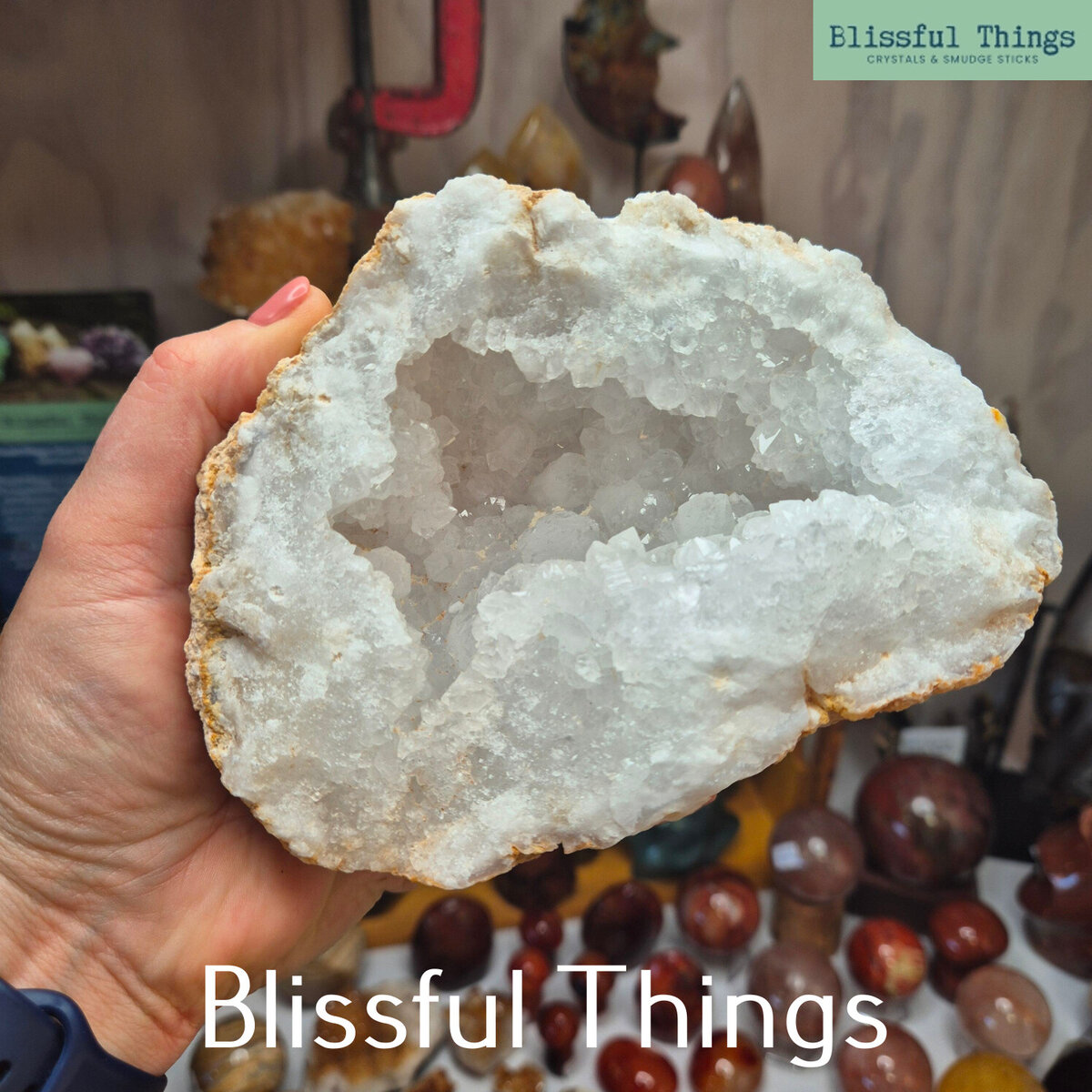 How Do Geodes Form? | Kristy Phillips