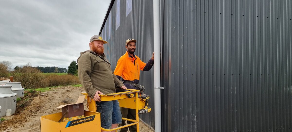 FORT BUILDINGS | the premier option in steel frame sheds!