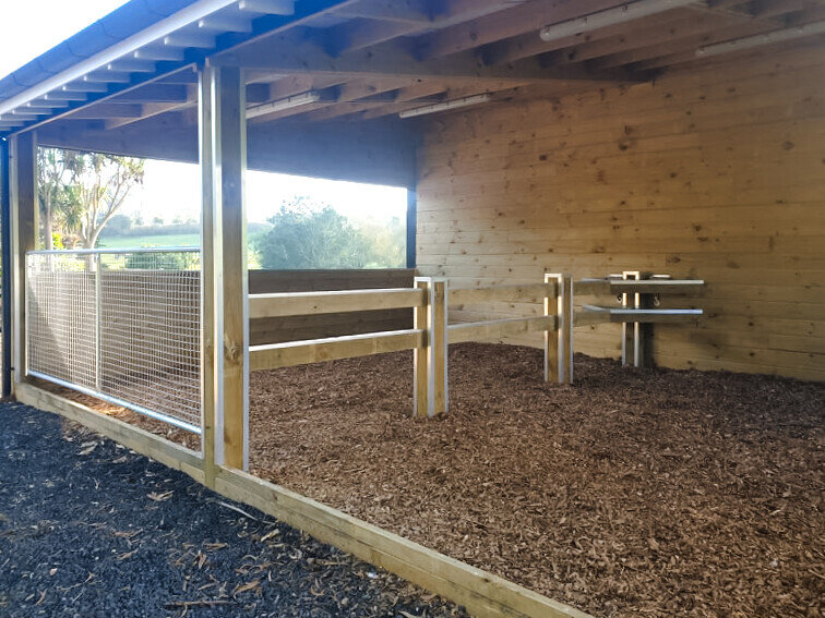 Barn with stables and accommodation | Design and build project ...