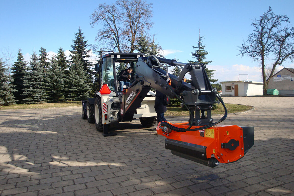 Mulcher with Hammer/Flail Rotor for Excavators | Rolmex | Rolmex