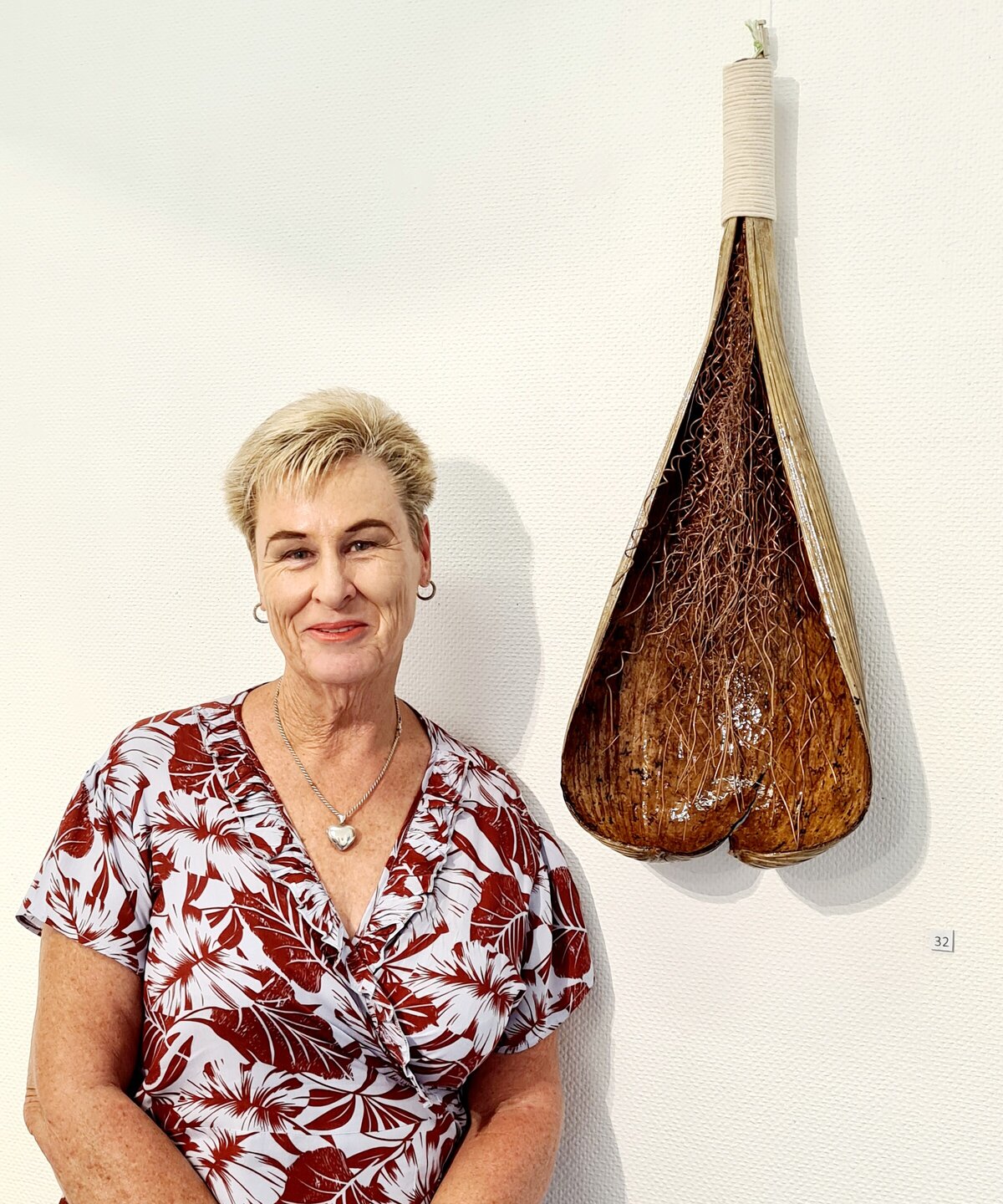 Sheree Foster Artist - Contemporary 3D and Botanical Art